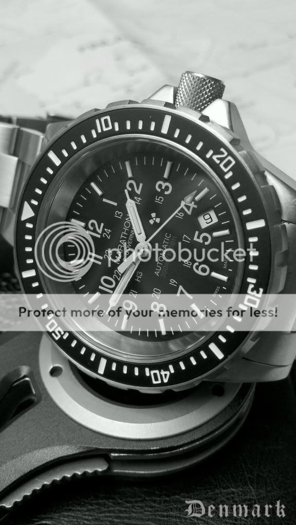 SOLD!!! Marathon GSAR w/SS Marathon bracelet and Rubber strap ...